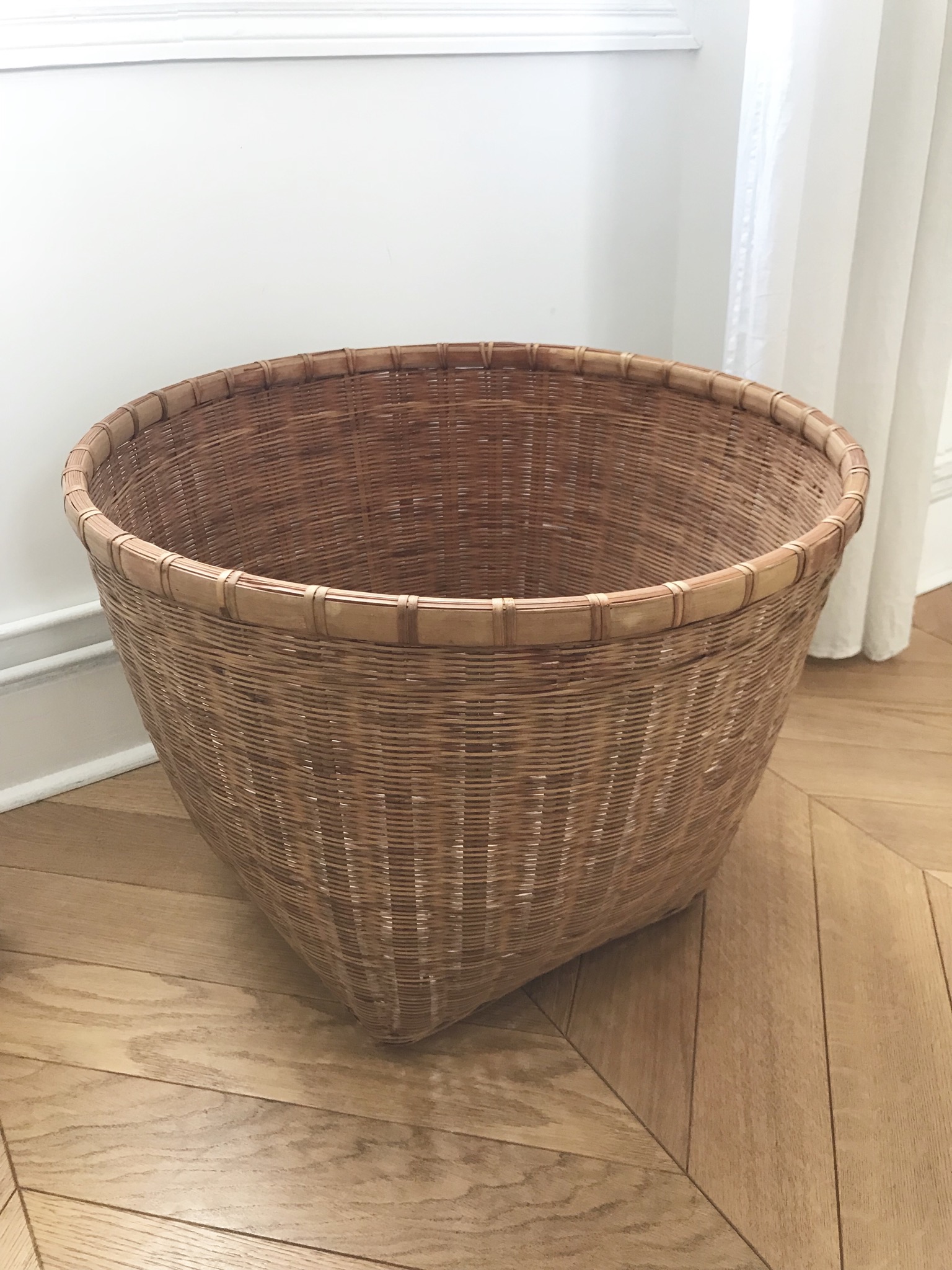 Très grand panier en osier – Vaillant le petit meuble